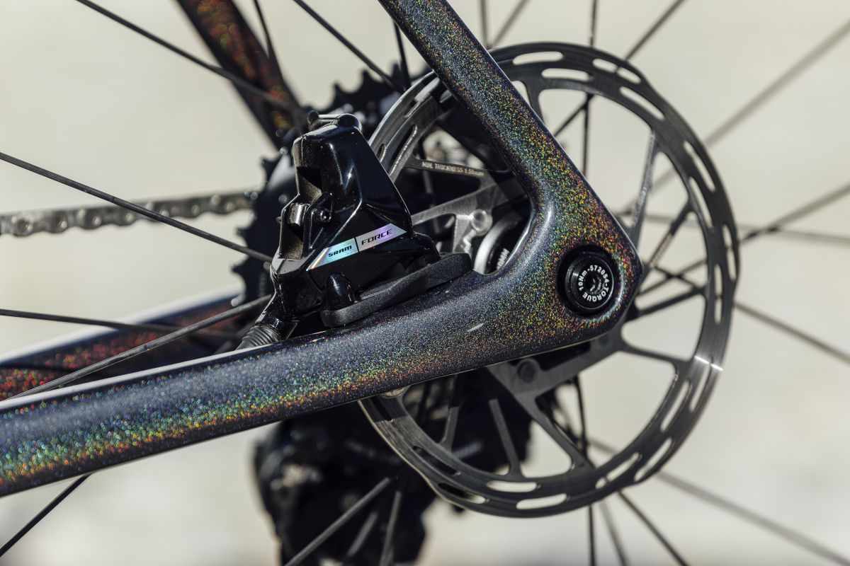 專為競速而生 SRAM NEW FORCE AXS 正式解封-單車時代CYCLINGTIME.com 自行車賽事報導、單車環島路線、新手教學